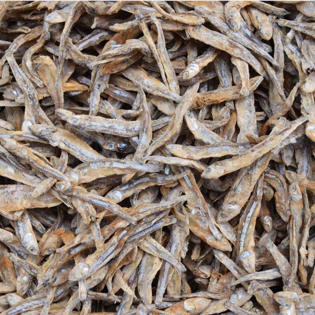 Sprats Powder (Halmasso) Sun Dried Salted 100% Quality Ceylon Dry Fish ...