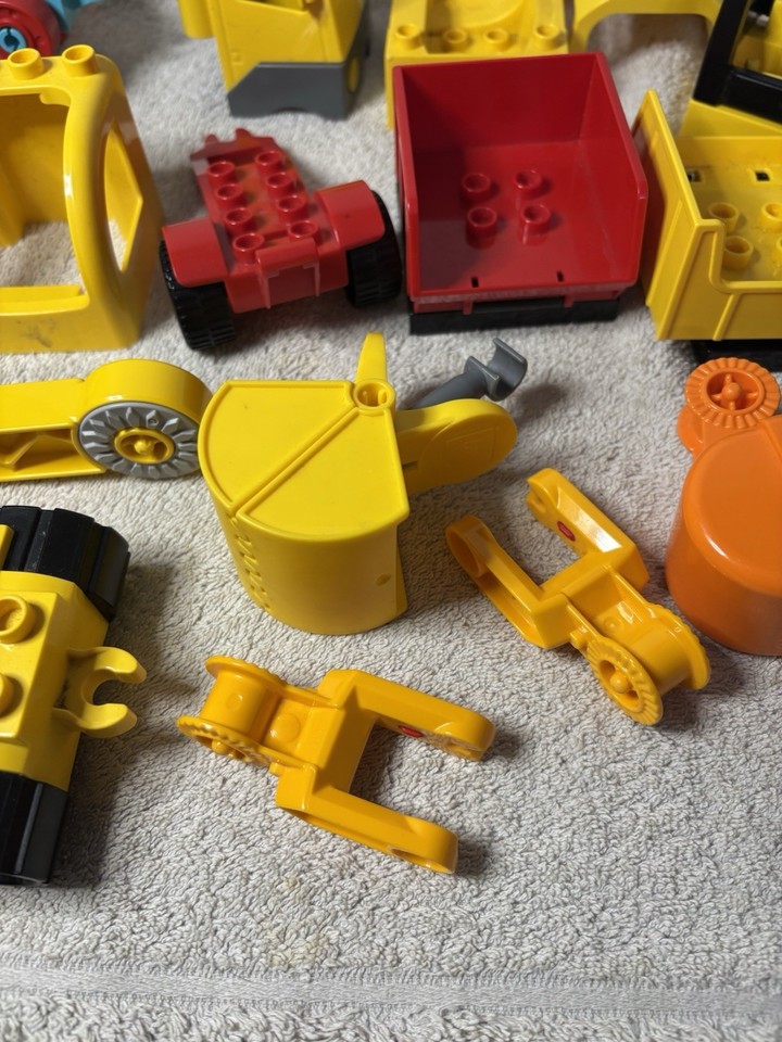 LEGO Duplo Construction Vehicle Spare Parts Bundle - 16 Pieces VGC ...
