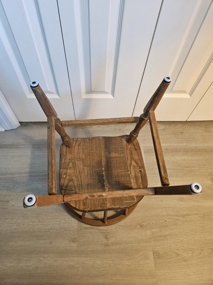 Vintage Wood Rounded Back Child's Chair Country Farmhouse Home Decor 21 ...