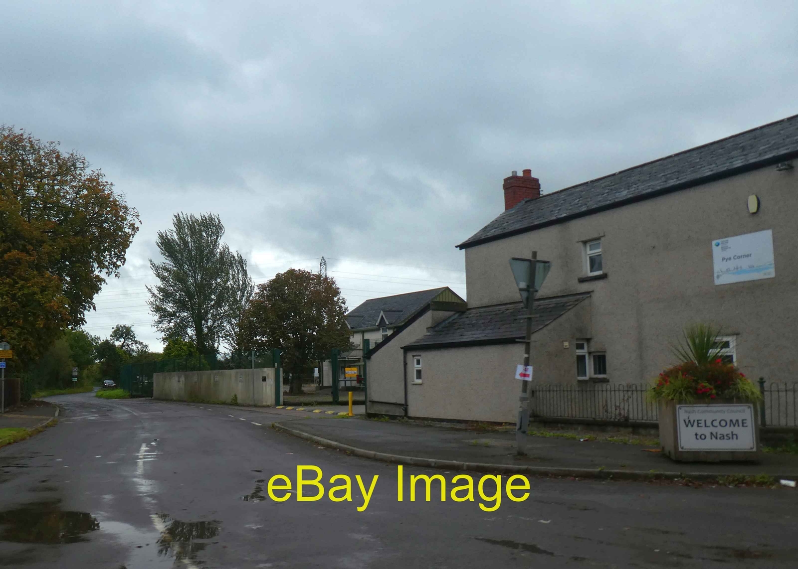 Photo 6x4 Welcome to Nash sign at Pye Corner Pye Corner/ST3485 c2021 | eBay