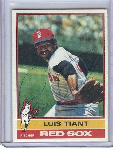 Luis Tiant Signed Autographed Trading Card 1976 Topps Red Sox GX31114 ...