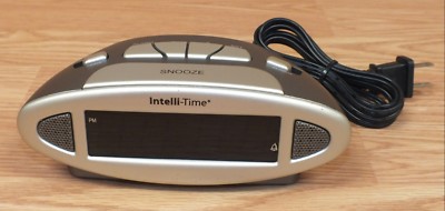 Genuine Intelli-Time (13027W1-7-2) Small Wired Clock Radio With Snooze ...
