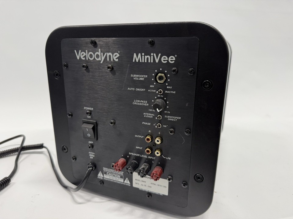 Velodyne MiniVee Subwoofer 8" Driver 1000 Watts Amp in Great Condition ...