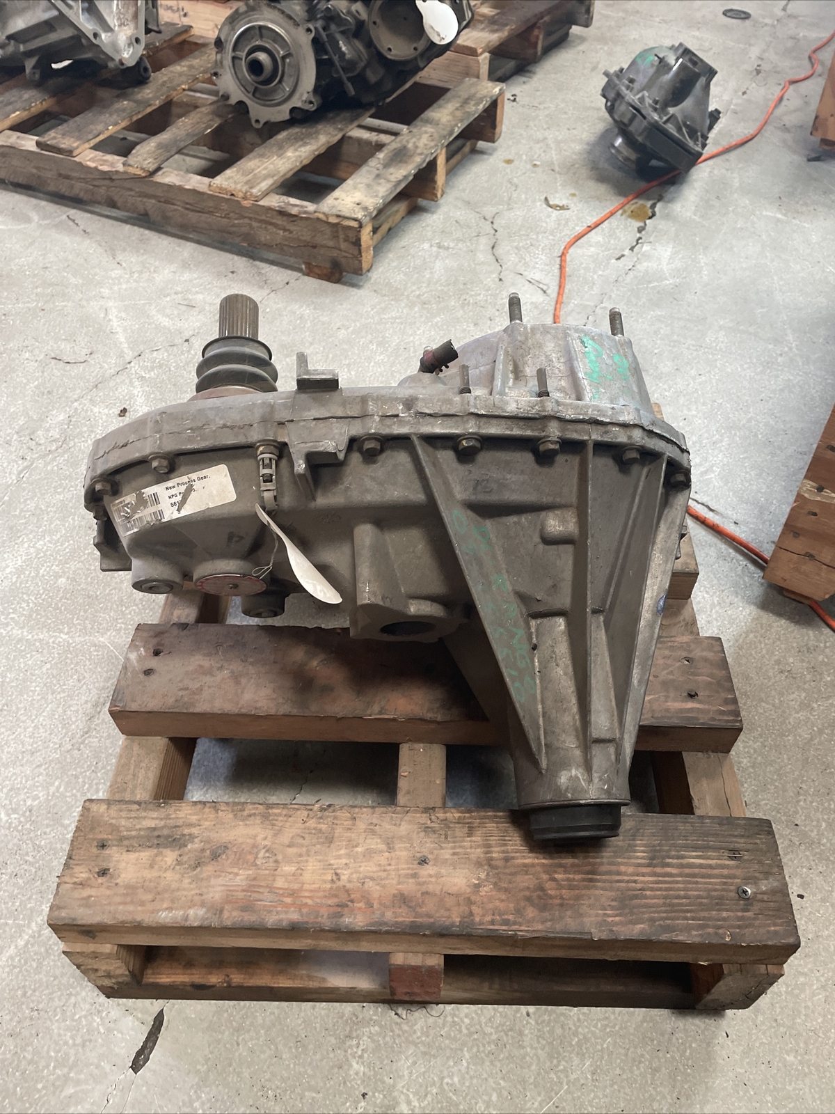 2008 2009 DODGE DURANGO ASPEN 4.7 TRANSFER CASE 4.7L model NV140 ...