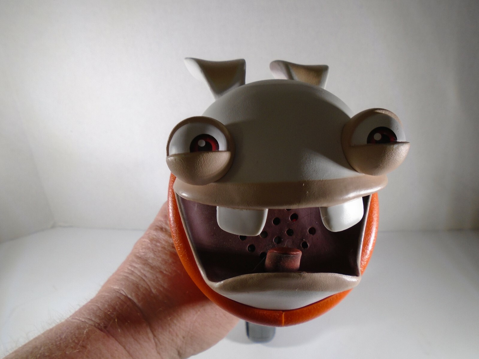 2014 UBISOFT--RAVING RABBIDS--SUPER PLUNGER BLASTER (LOOK) | eBay