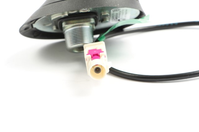 Antenne 6R0035501 VOLKSWAGEN POLO 5 PHASE 1 /R 68508372 | Achetez sur eBay