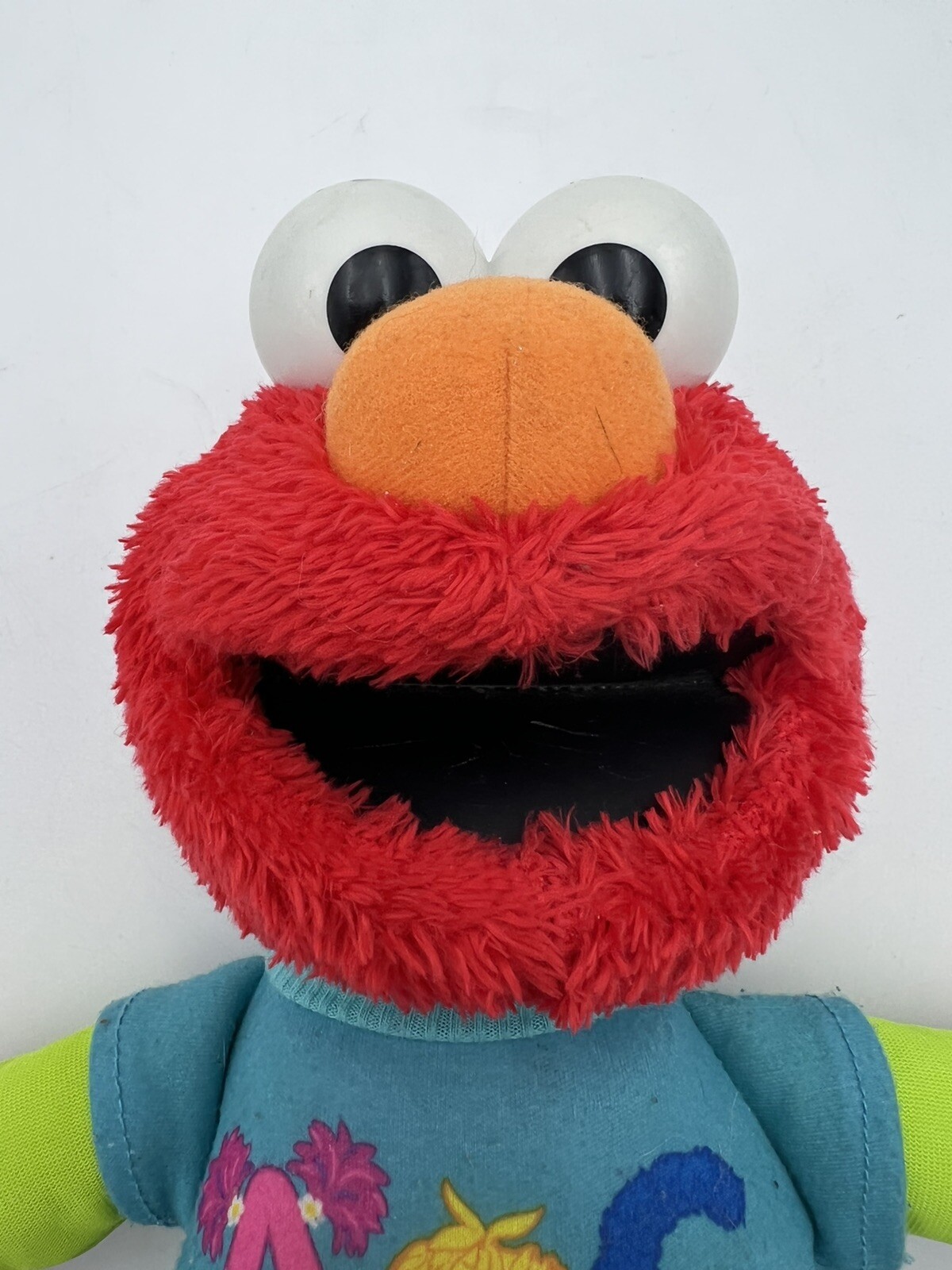2013 SESAME STREET ELMO Talking ABC Sings Alphabet Song Learning Plush ...