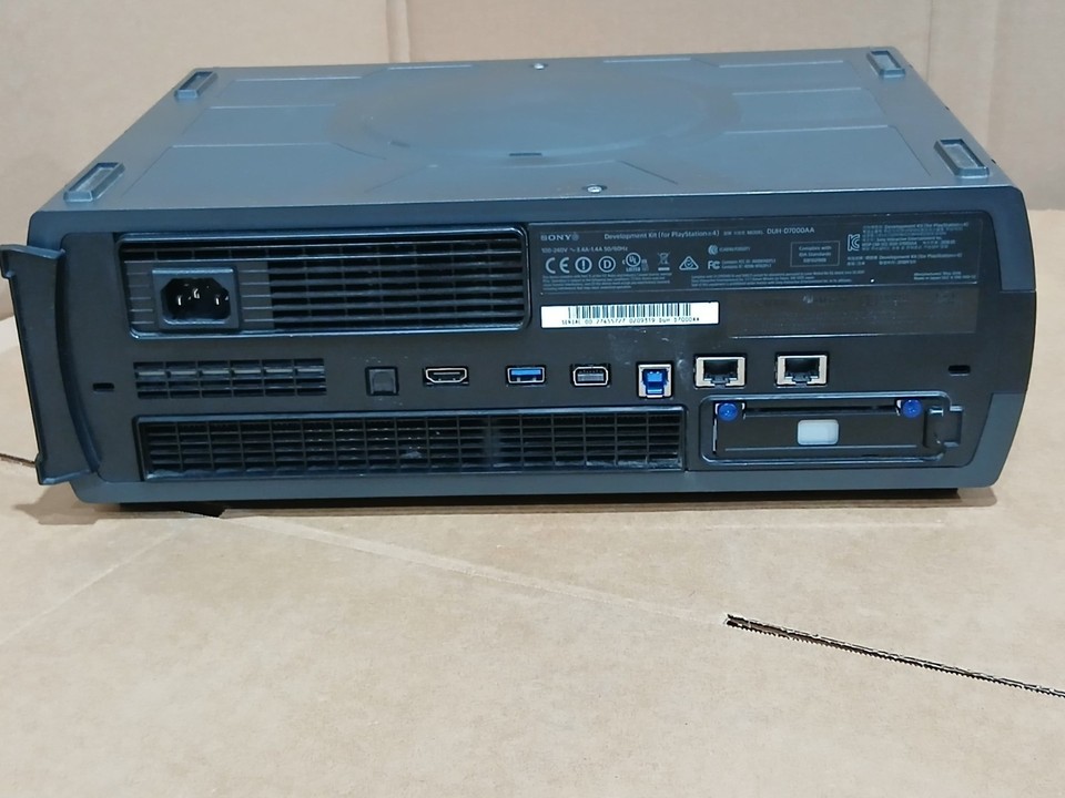 Rare Sony PlayStation 4 Development Kit (Model: DUH-D7000AA) | eBay