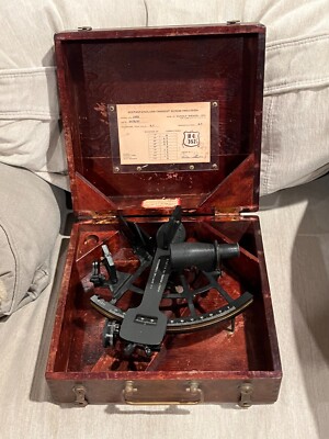 ANTIQUE AUTHENTIC SEXTANT - ENDLESS - TANGENT SCREW - PRECISION U.S.M.C ...