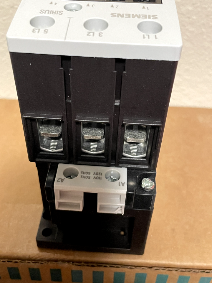 1x NEW SIEMENS 3RT1035-1AK60 3p40a Contactor W/ 120vAC Coil - OEM ...