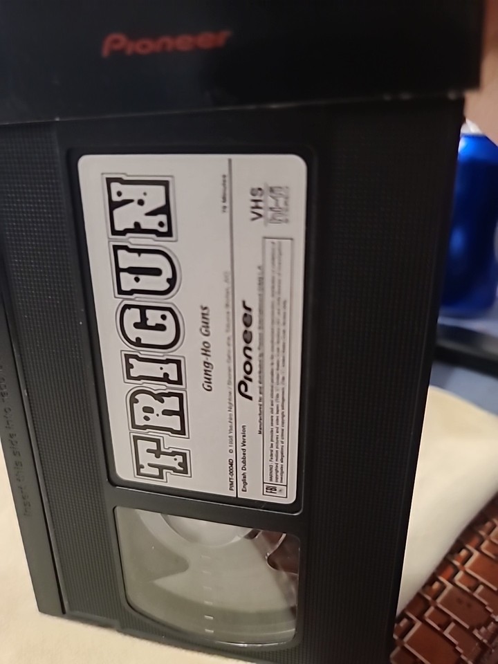 Pioneer Trigun Gung-Ho Guns 1998 VHS Video Tape English Dubbed Anime 11 ...