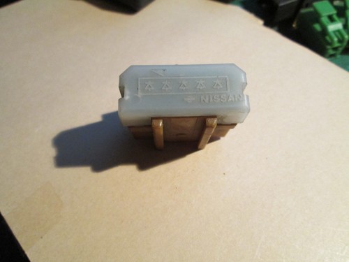 relais electronique marron Nissan Bluebird Almera Primera 100NX Terrano ...