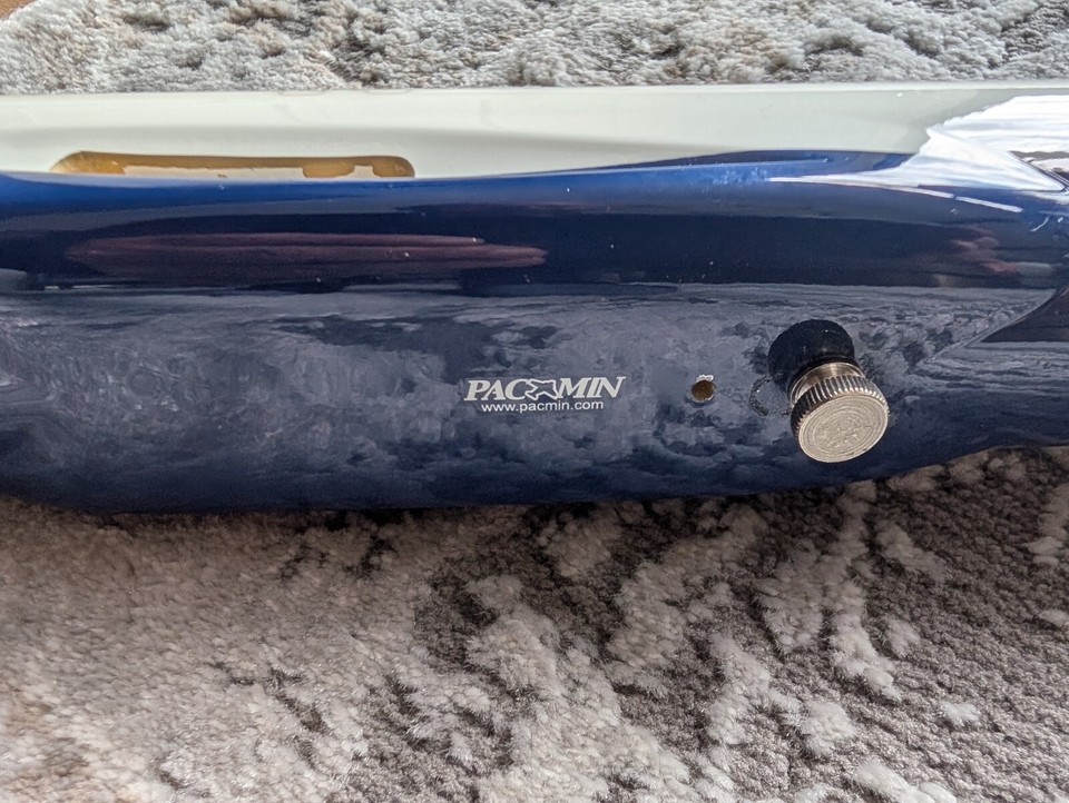 Pacmin Delta Airlines 767-300 100 scale model with stand | eBay