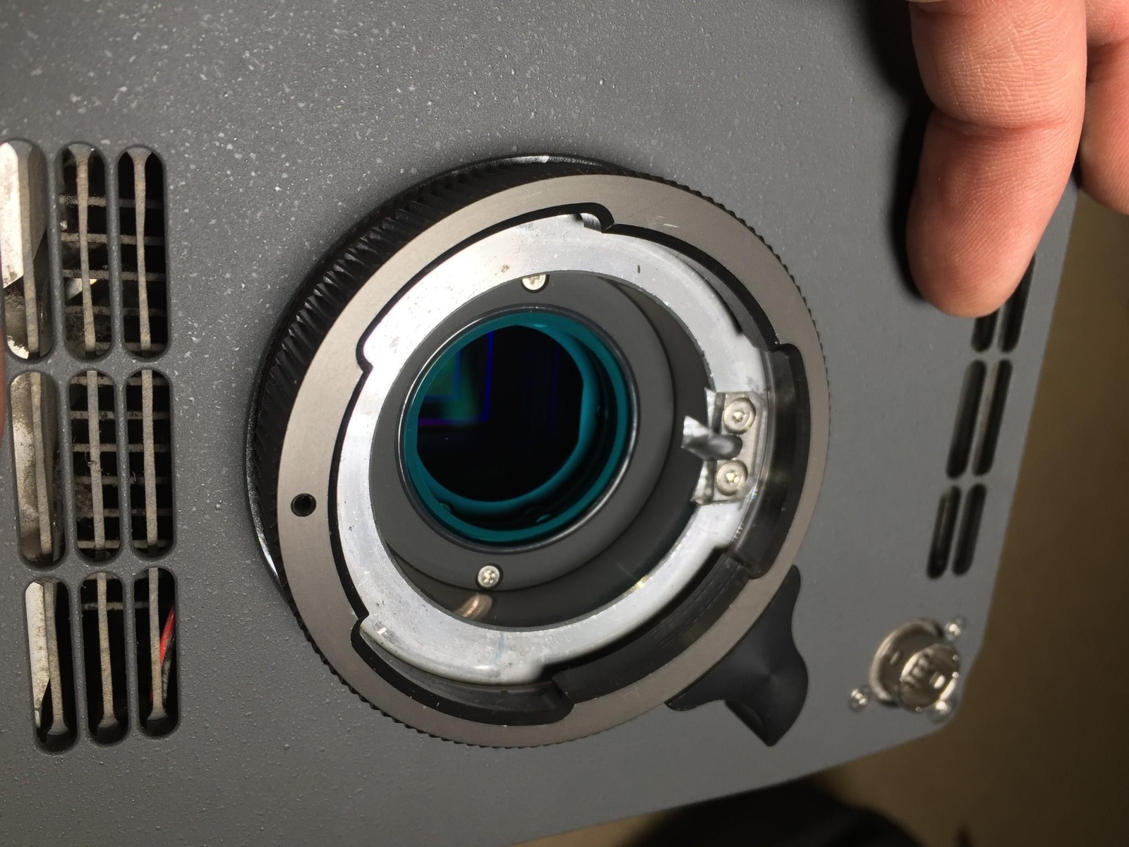 Grass Valley LDX C 82 Premiere + LDK 4640/30 + LDK 4650/01 (Used gear ...