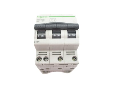 SCHNEIDER ELECTRIC 17593 25A 400V UNMP | eBay
