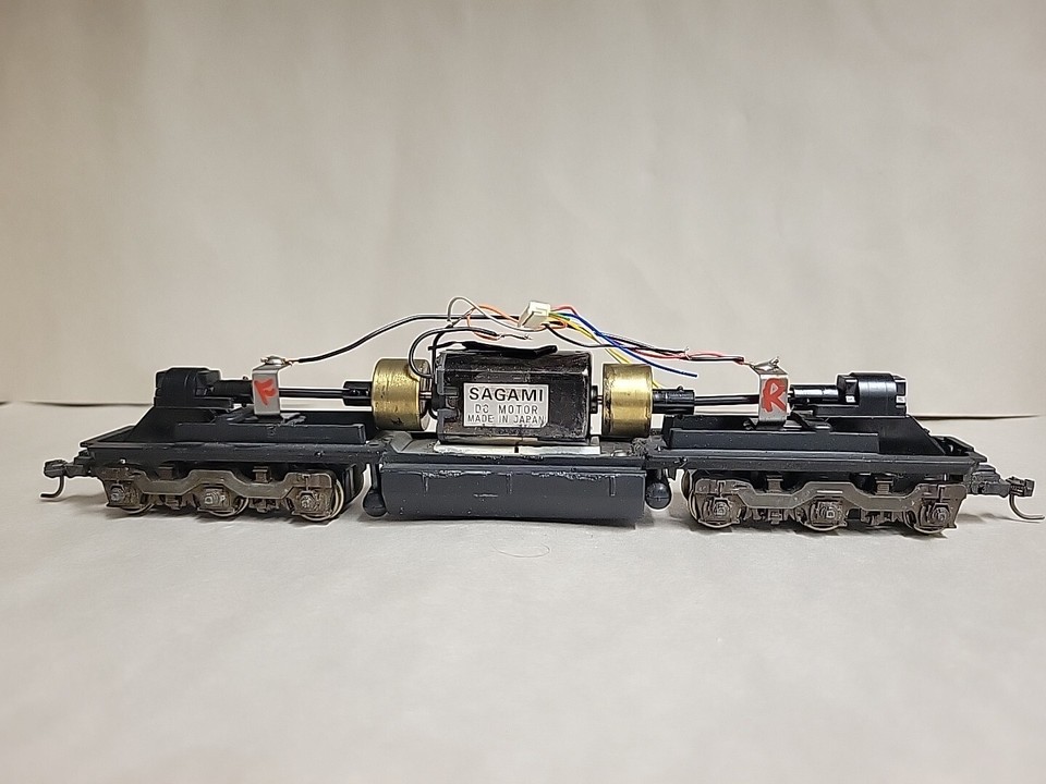 HO Scale Athearn U28-C CWI 3302 SAGAMI Motor Powered Diesel Locomotive ...
