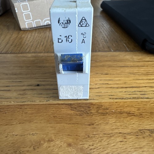 WYLEX Mini-Trip PUSH PLUG IN 6 10 16 20 32 45 AMP MCB CIRCUIT BREAKER ...