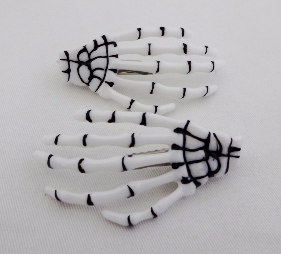 Halloween Hair Clips Skeleton Hand Plastic Zombie Hands Metal Clips | eBay