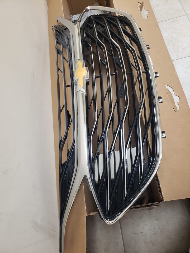2019-2023 Chevrolet Malibu Complete Grille NEW OEM 84473373 84473374 ...