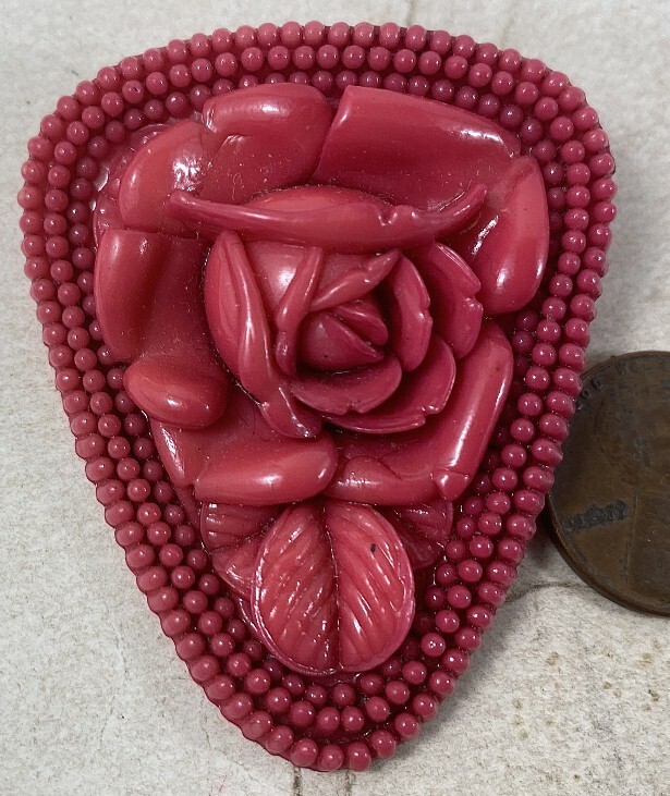 Vintage 1930's Red Bakelite Flower Pin - Gem
