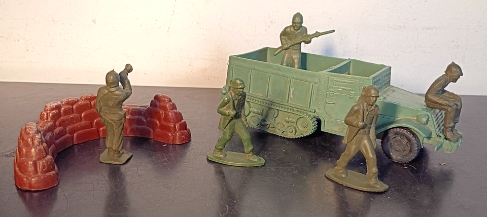 Vintage Marx Half-track Truck And Green Army Men Toy Soldiers. Gun Nest ...