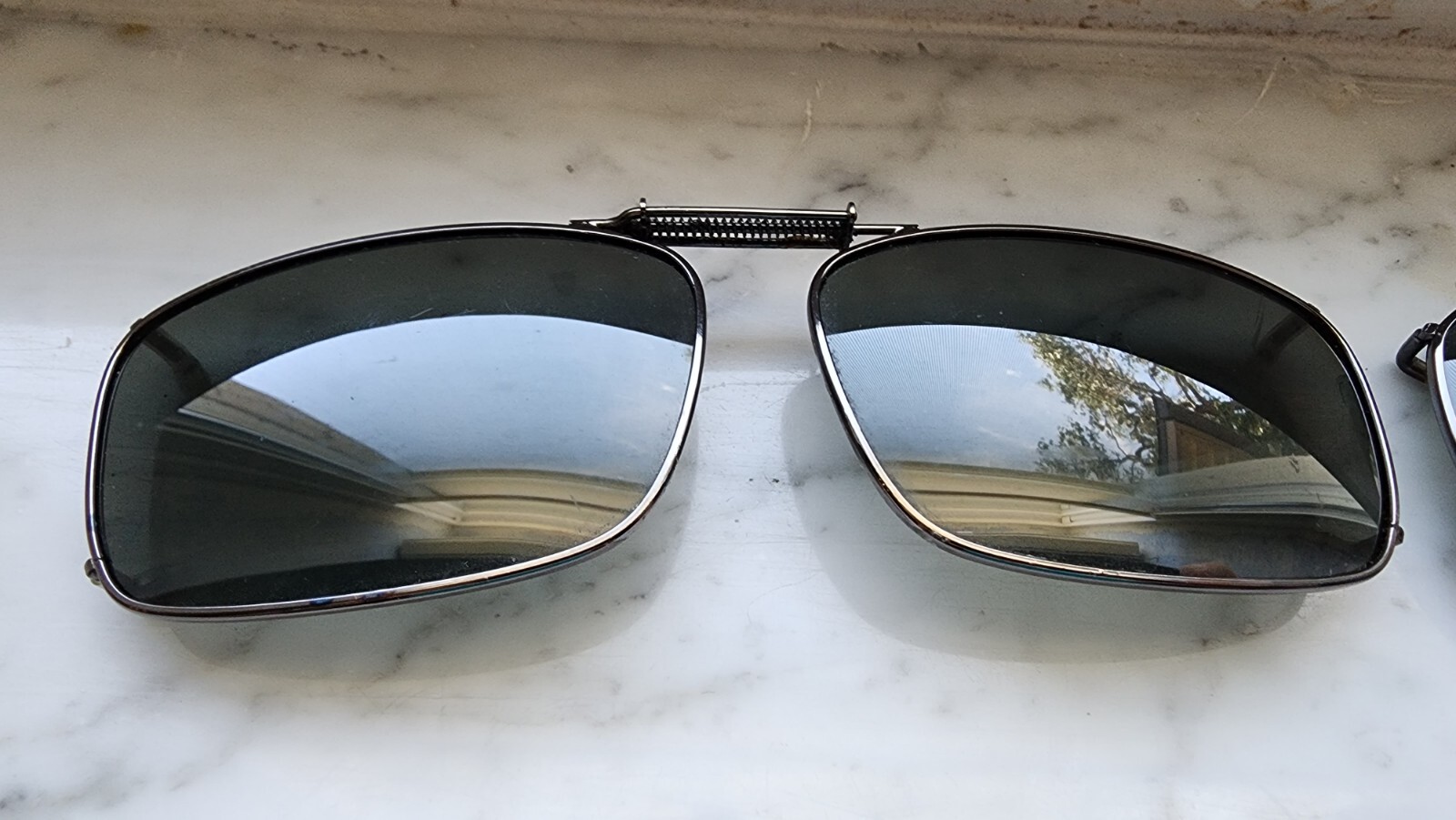 Polar Optics X2 Polarized Clip On Expandable Sunglasses In Hard Clam ...