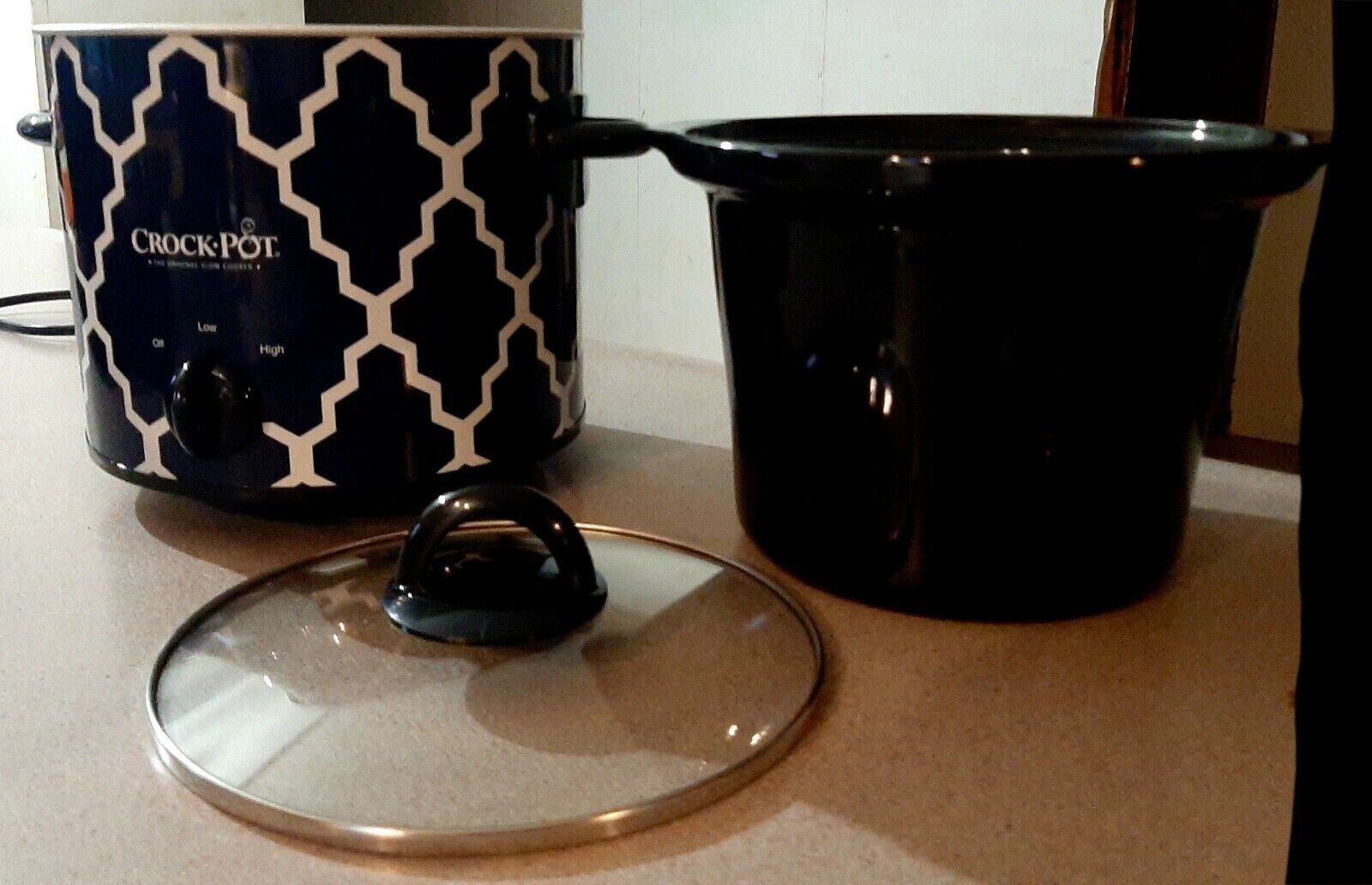 Crock Pot Sunbeam 3.5 Qt 14 Cups Slow Cooker SCR400-BLT-WM1 White ...