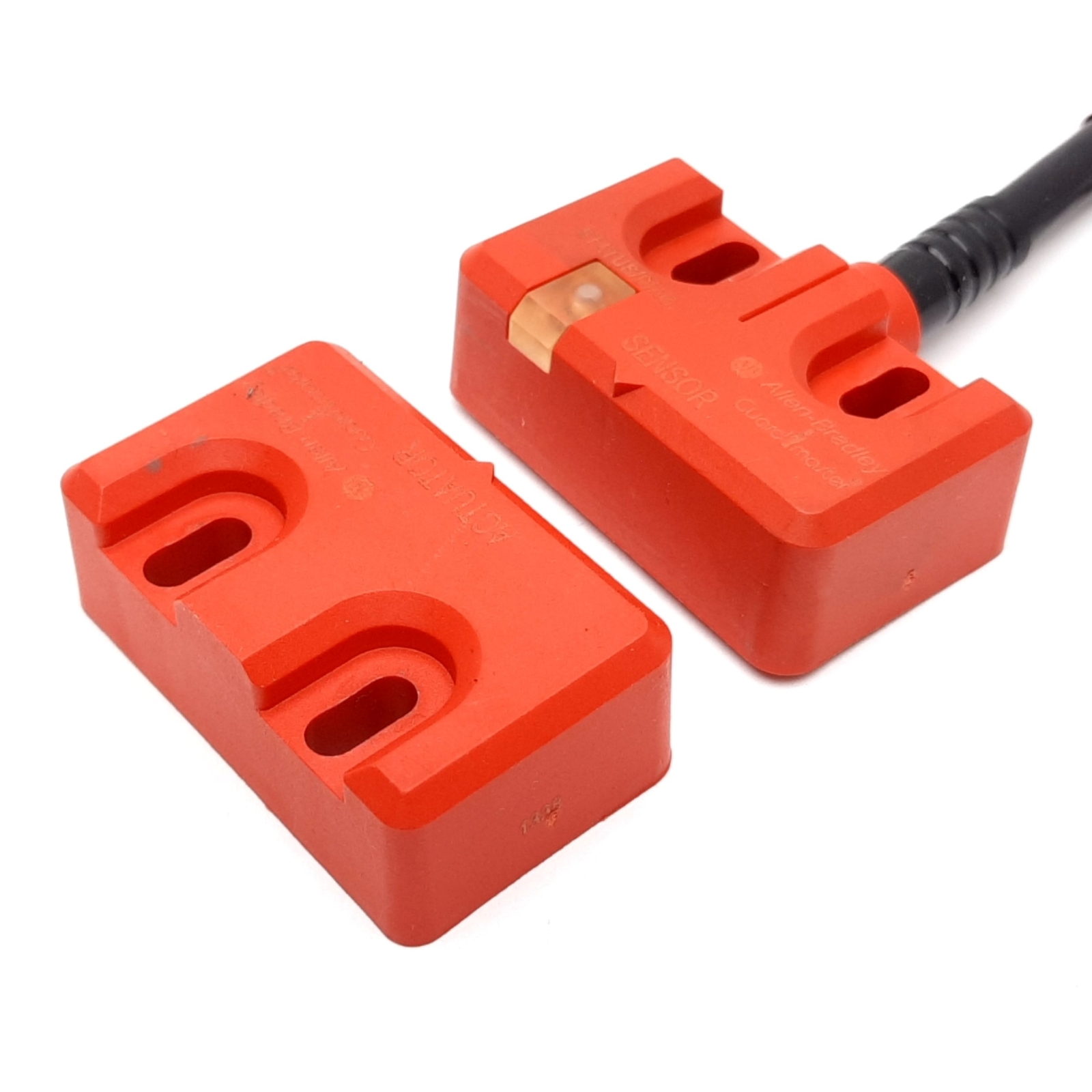 Allen-Bradley 440N-Z21W1PH Magnetically Coded Non-Contact Switch 24VDC ...