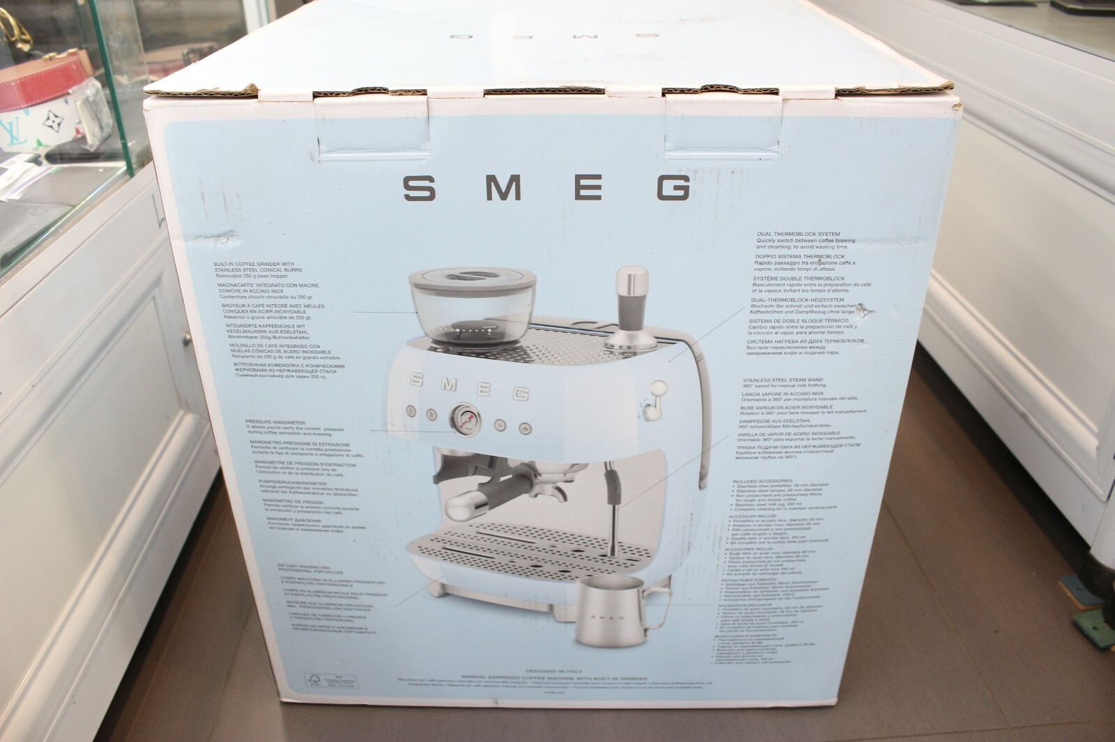 Smeg Beans on Board Espresso Coffee Machine with Grinder - Red | eBay