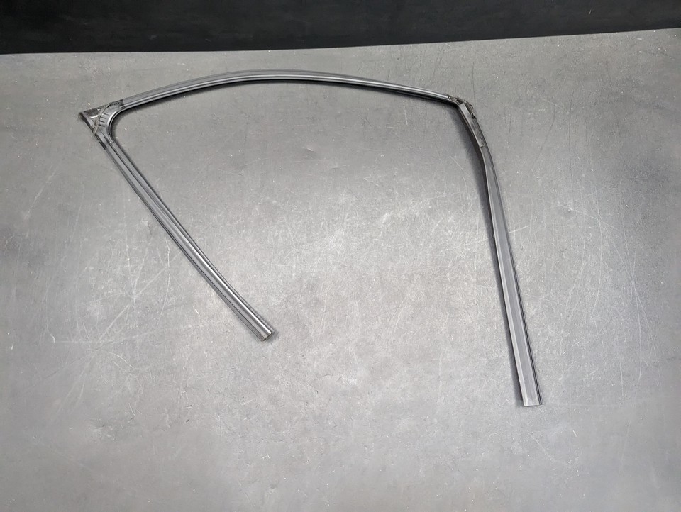 Front Left Door Window Glass Run Channel 2019 Infiniti Q50 80331-4GA0C ...