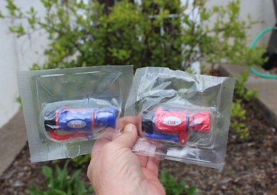 2 General Mills Frosted Mini Chex Monocular Mini Scope Keychain Clip ...