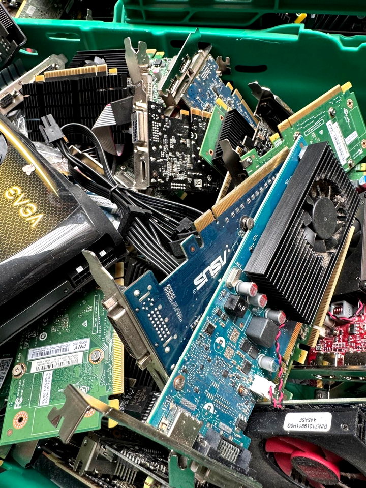 Job Lot 50x Mix Graphics Cards GPU - Nvidea Asus Quadro Intel - HDMI ...