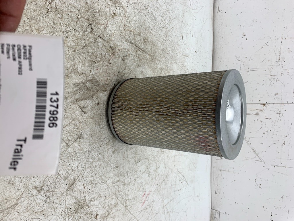 FLEETGUARD AF852 - Air filter cross reference