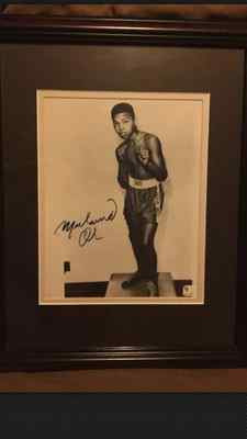 Muhammad Ali Rare Signed Authentic Framed 8 X 10 Original Photo ...