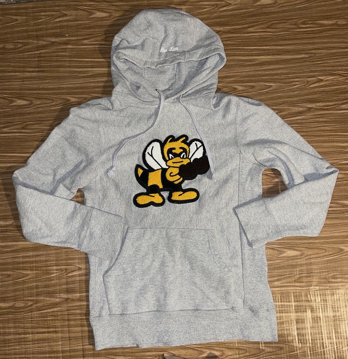 Men’s Bee Line Gray Raised Embroidered Logo Hoodie Sw… - Gem