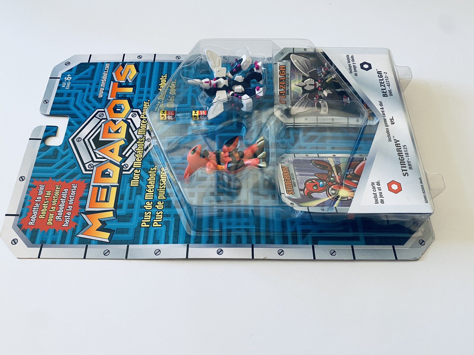 RARE - NEW IN BOX - Medabots 2 PACK STINGARAY VS BELZELGA Cards & Dice ...