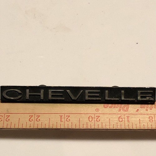 1970-72 Chevrolet Chevelle Grille Vintage Emblem Badge Logo Nameplate ...