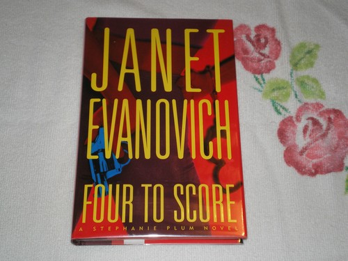 Four to Score by Janet Evanovich *Signed* -JA- 9780312185862| eBay