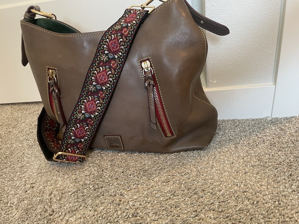 Dooney & Bourke Cooper Elephant Shoulder bag Italian Florentine Leather ...