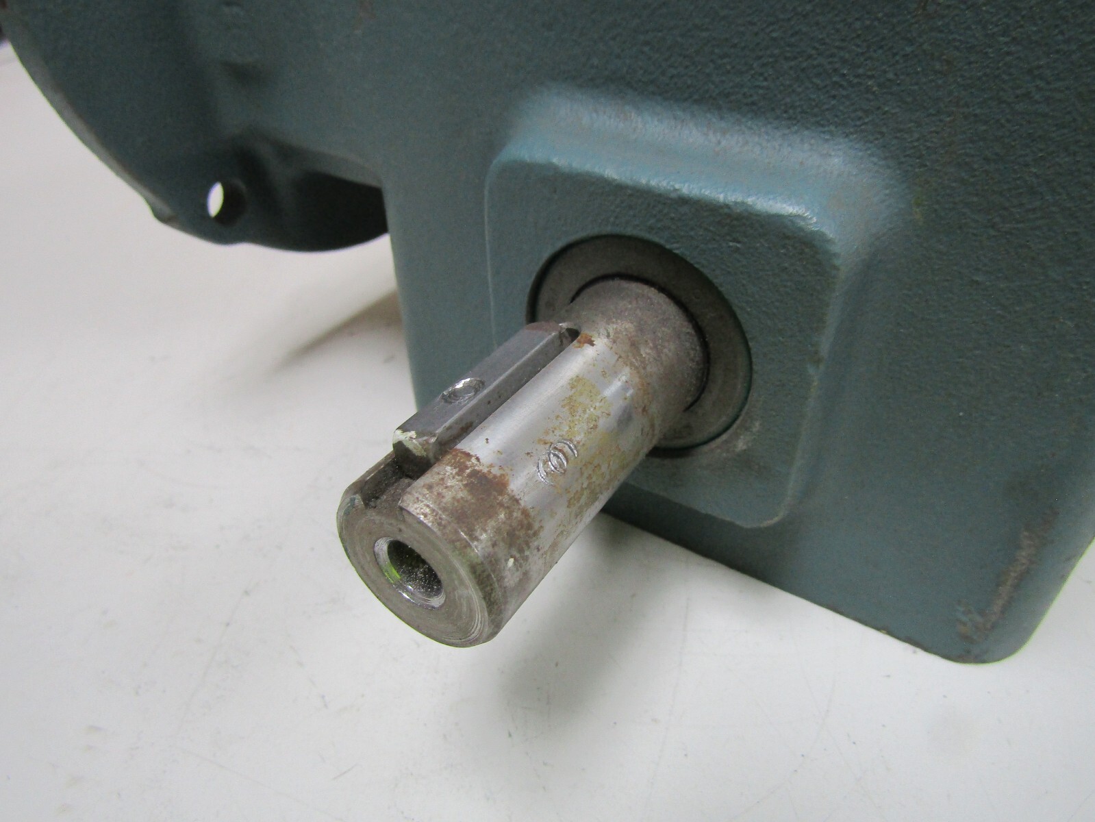 😎 DODGE TIGEAR 30:1 RATIO GEAR REDUCER 5/8" BORE 1" DIA 1750 RPM ...