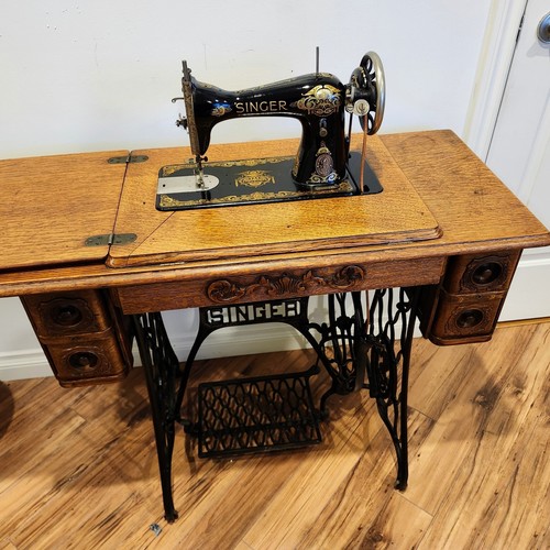 Gorgeous 1917 Singer Treadle Sewing Machine 115 Wings Complete Fully ...