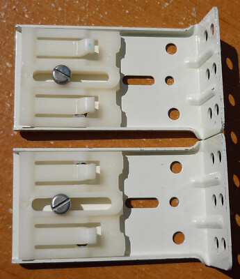 Kirsch Single Traverse Rod Series 9003 3" Push-In End Brackets 3312-025 ...