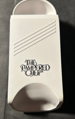 The Pampered Chef Adjustable Measuring Cup 1/8 - 1/2 cup 50-250mL Dry ...