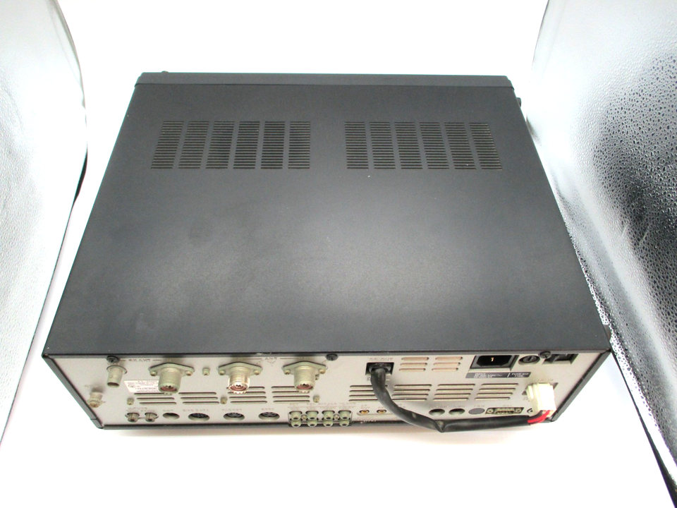 YAESU FT-2000 100w HF/50MHz transceiver Tested and in good condition ...