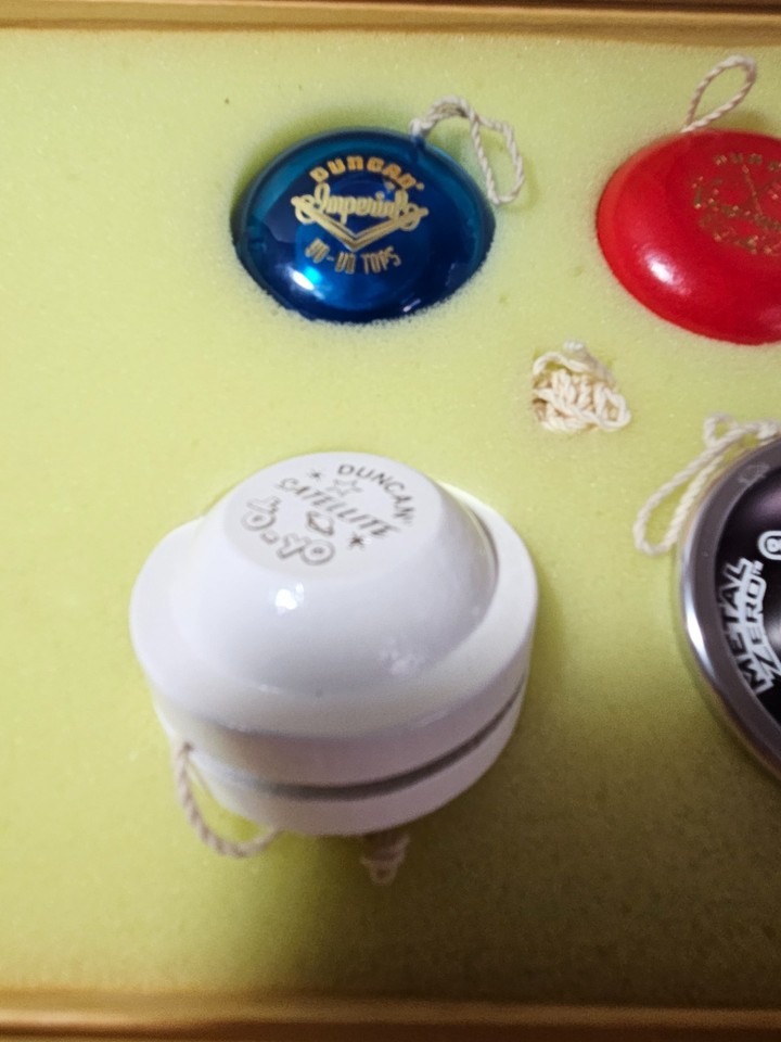 VTG Duncan Yo-Yo Champion Collector Set in Wood Box – 4 Yo-Yos + Patch ...