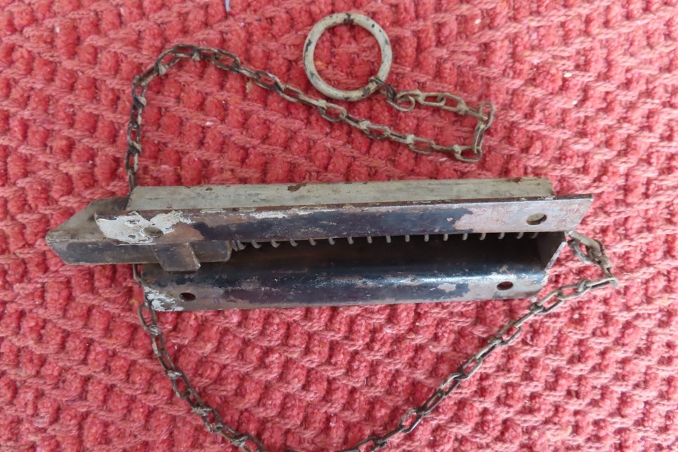 Vintage Spring-Loaded Barn Door Latch Lock with Pull Chain As Found | eBay