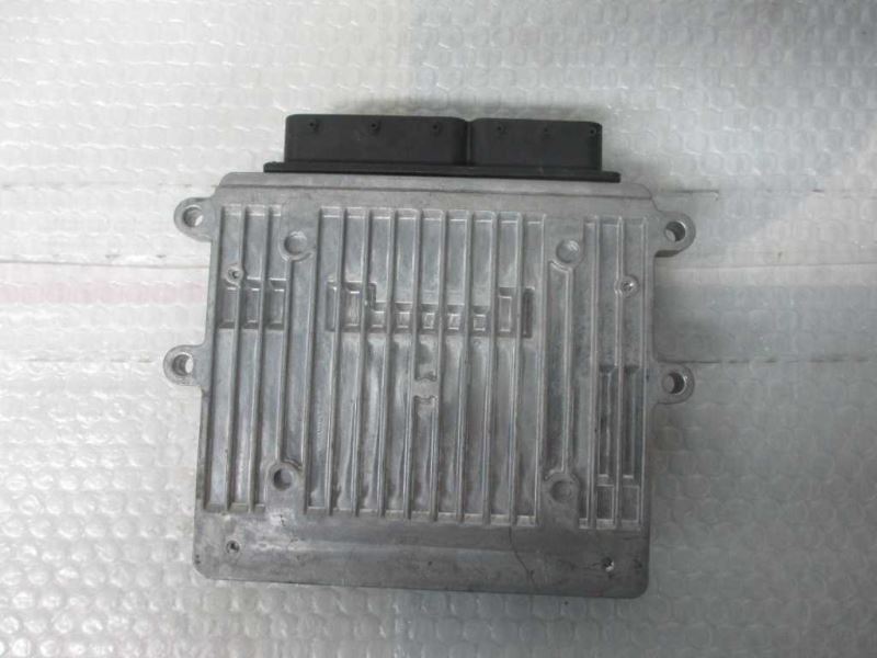 Engine ECM Electronic Control Module 4.0L Fits 05-09 LAND ROVER LR3 ...