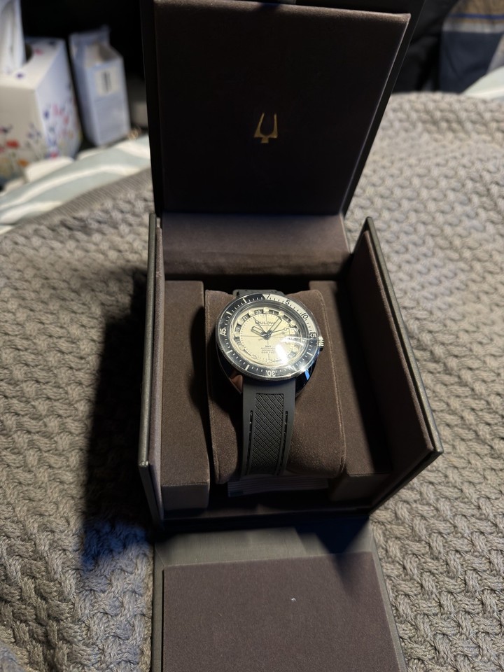 Bulova Men's Oceanographer GMT Automatic Watch 98B407 | eBay UK