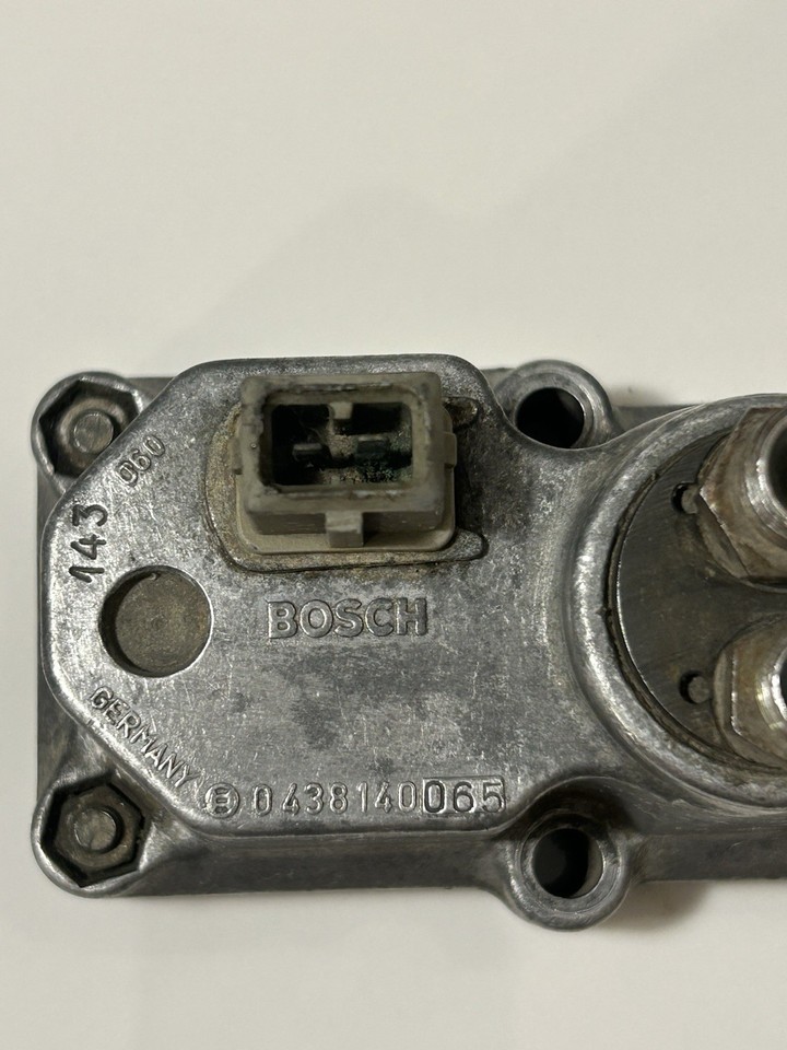 Mercedes Benz W123 2.3L W460 230GE Warm Up Regulator 0438140065 OEM | eBay