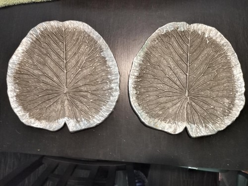Set of 2 Lilly Pad Plates 11"x11" - Decorative | eBay